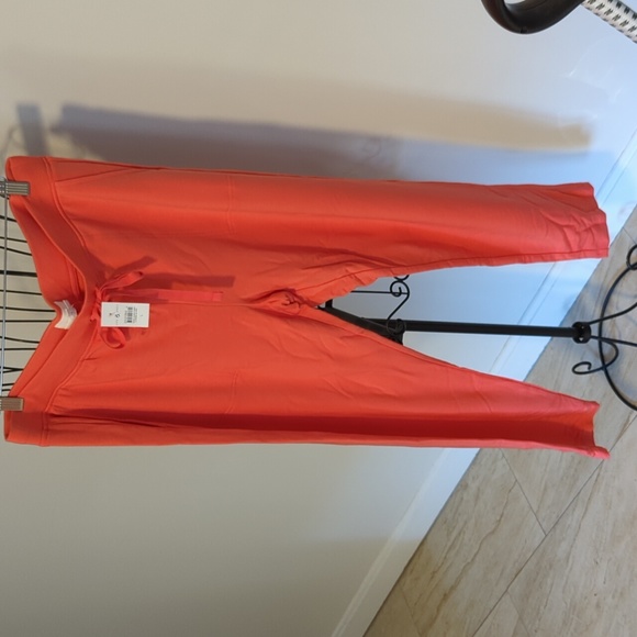 Lou & Grey | Pants & Jumpsuits | Nwt Lou Gray Signature Soft Pants ...